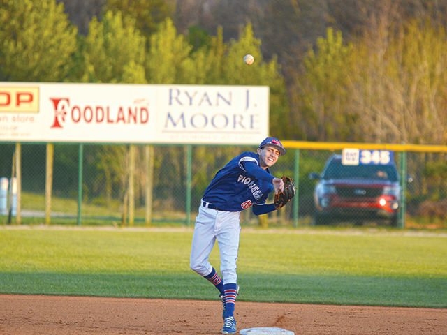 Diamond dandies - Southern Standard