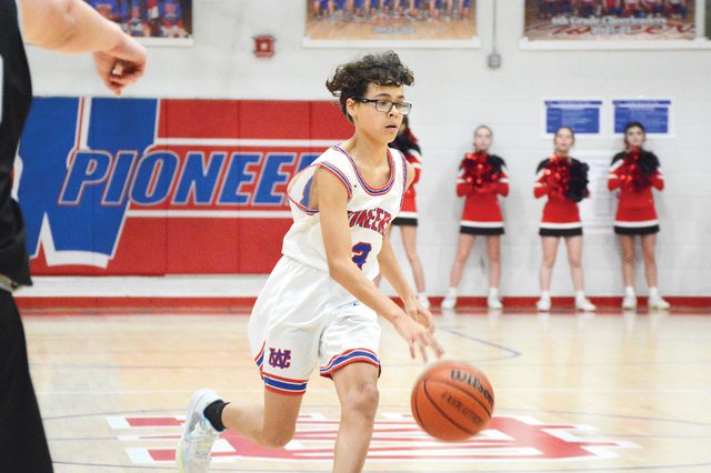 WCMS splits with Wildcats - Southern Standard