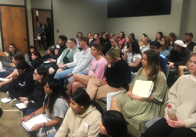 Students ask for change - Smithville Review Students ask for change - Smithville Review