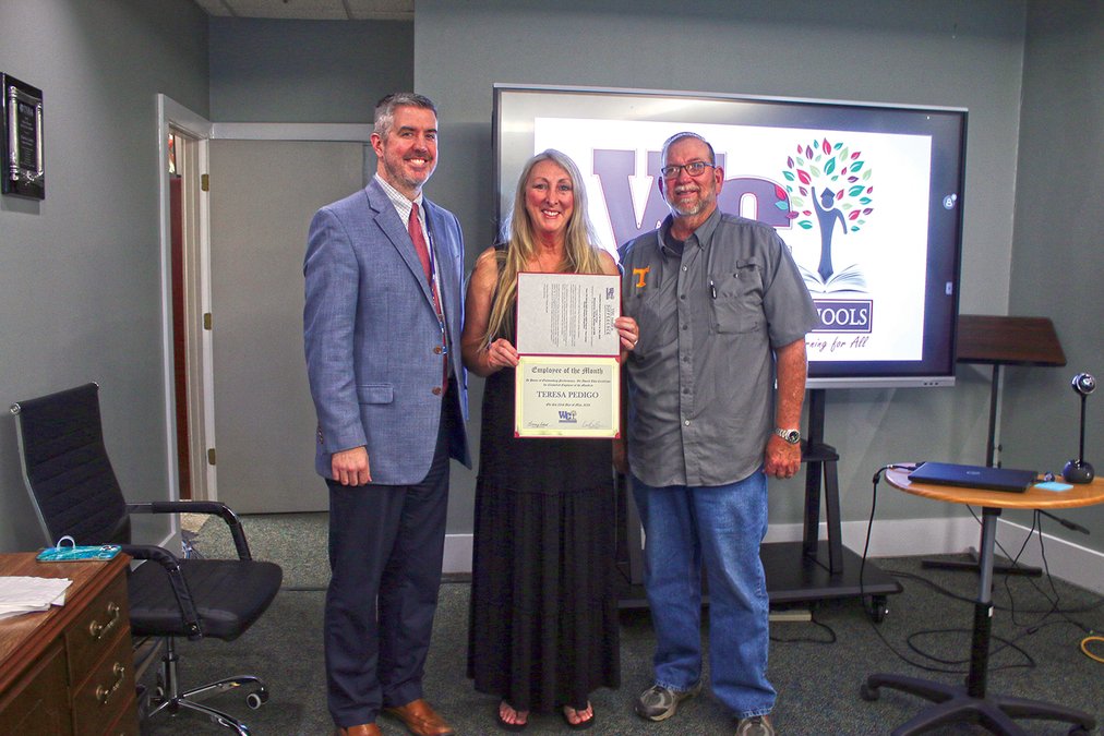 Pedigo named classified employee of the month - Southern Standard